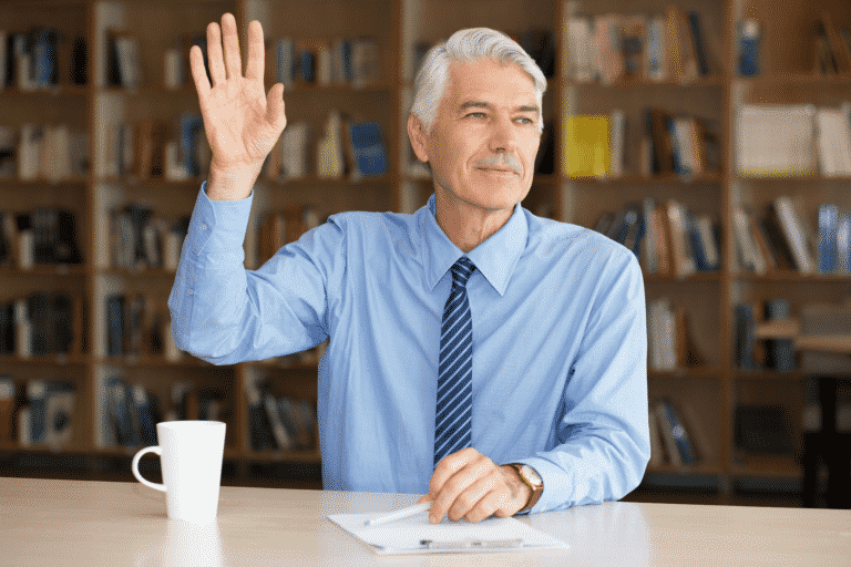 15 Effective Ways To Quiet a Class Without Yelling – Teacher How